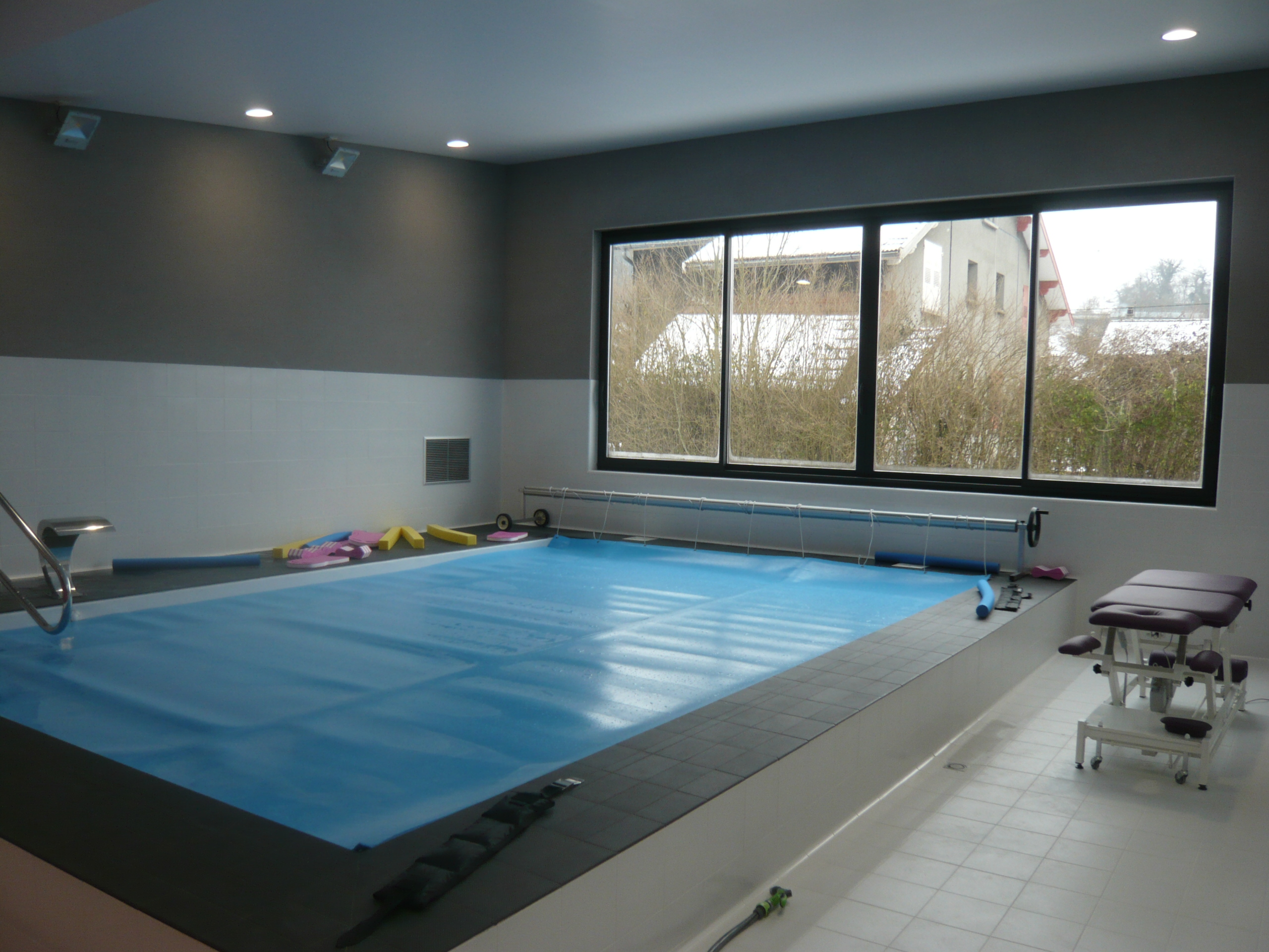 cabinet de kinésithérapie avec piscine à la tour du pin | Fabien Perret ...